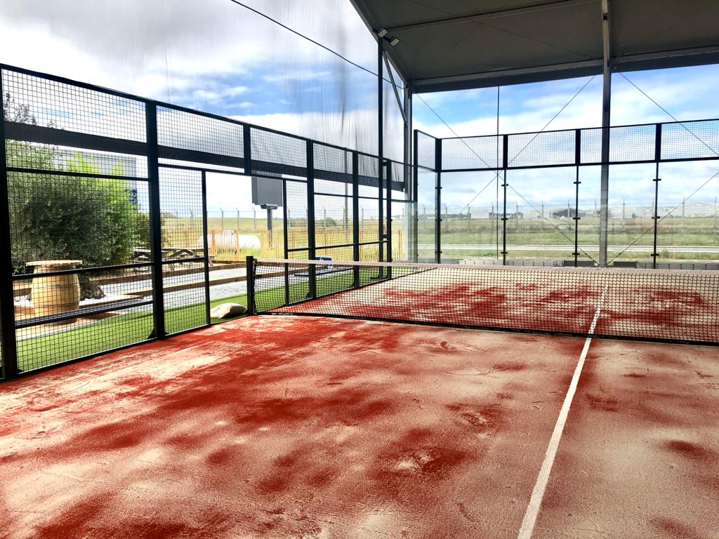 Terrain de Padel à Bordeaux | Nos 24 pistes pour pratiquer